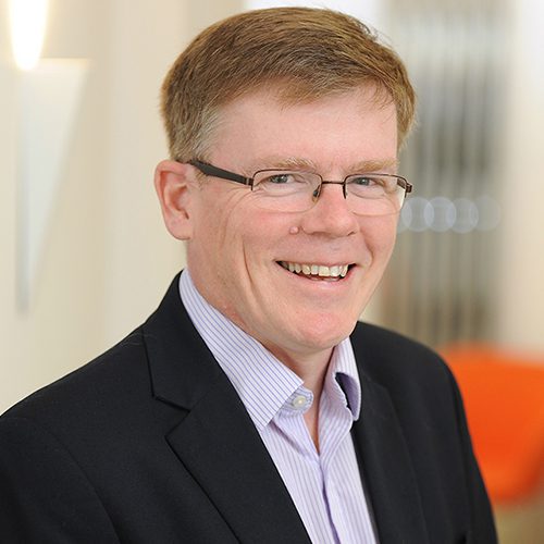 Our expert team | Iain Rogers | PEM